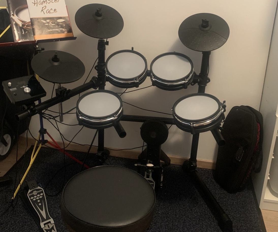 Yamaha E-Drum Set DTX400K - Ideal für Anfänger! (Neu (gemäss ...