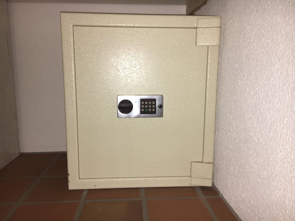 Safe "MAUER" | Acheter sur Ricardo