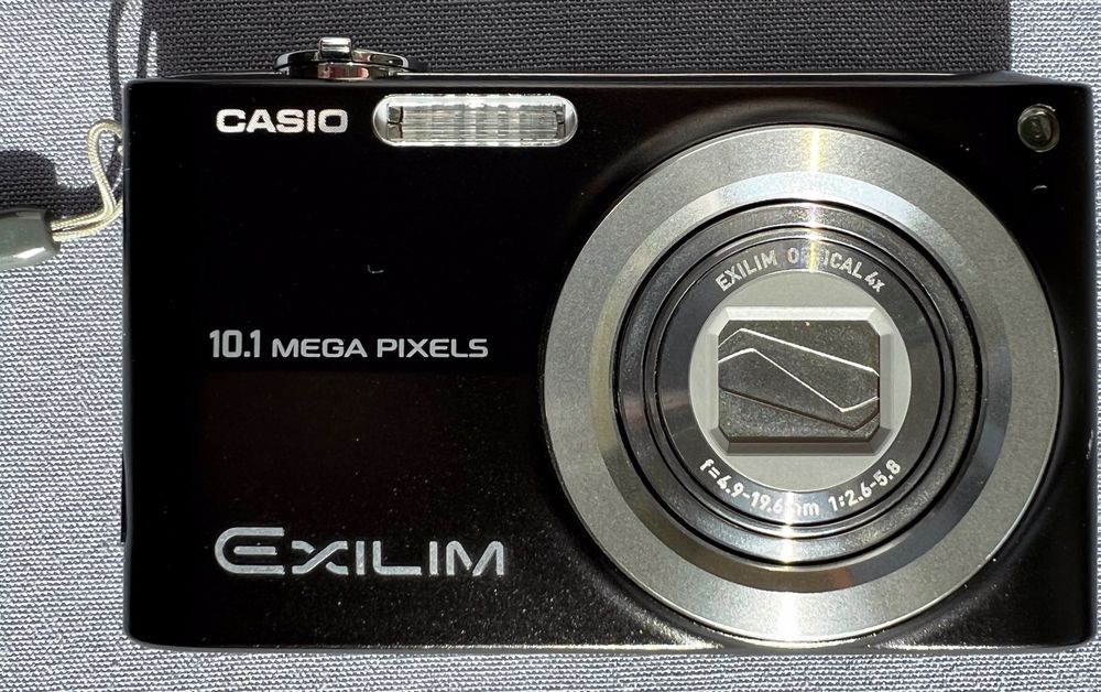 CASIO Exilim Digital Camera Ex-Z200 10.1 Mega Pixels | Kaufen auf Ricardo