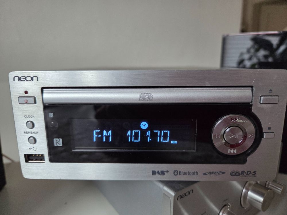 Neon Micro Hi-Fi Anlage: Tuner DAB / UKW ect., CD-Player, B (Gebraucht ...