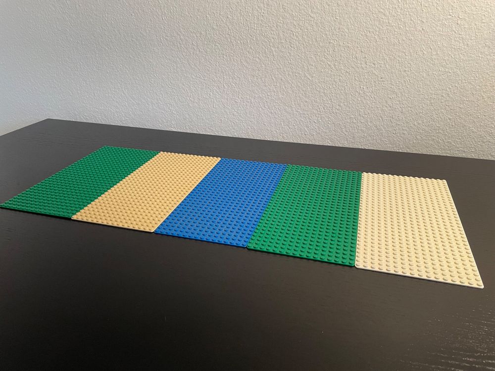 5 x LEGO Platten 16 x 32 ab 1.- CHF (Gebraucht) in Aarau für CHF 13 ...