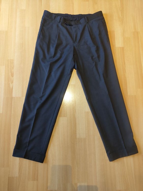 Hugo Boss Anzugshosen grau (Gebraucht) in Lufingen für CHF 12 – mit ...