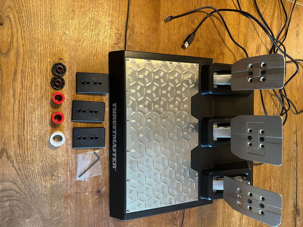 Thrustmaster T-LCM Pedals Simracing | Kaufen auf Ricardo