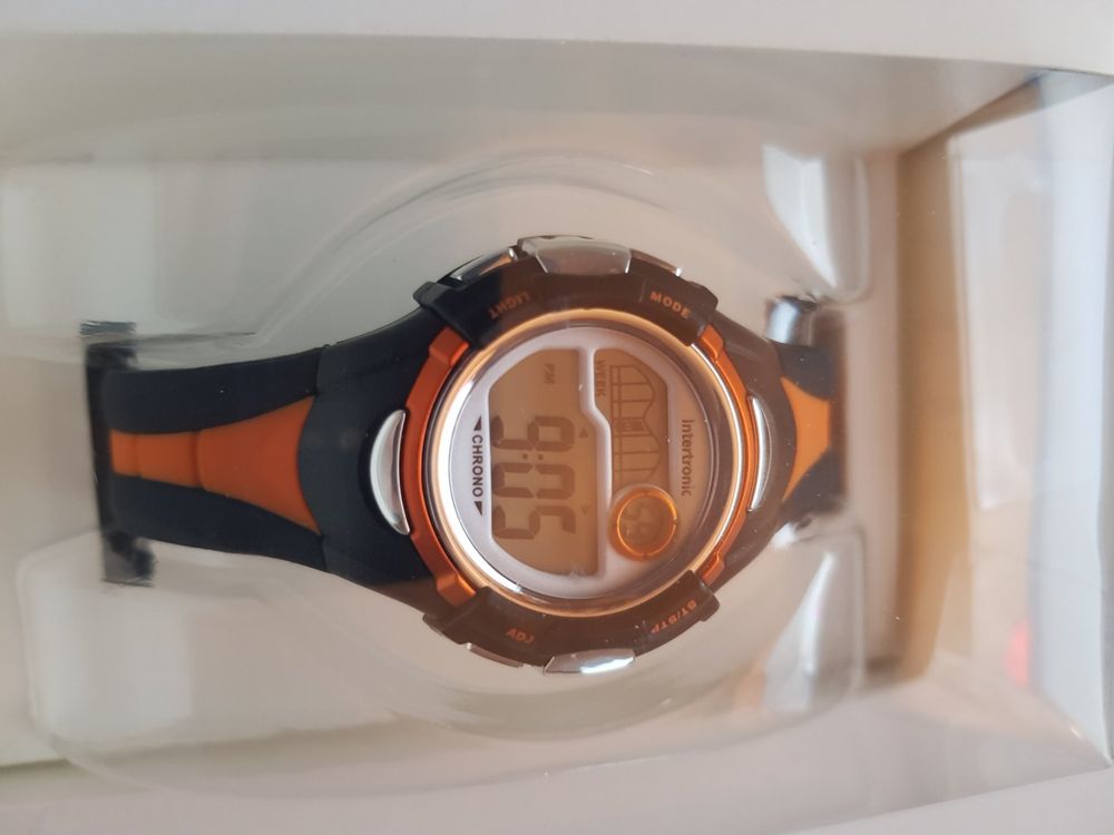 Intertronic Kinderuhr / Digitaluhr (Neu und originalverpackt) in ...