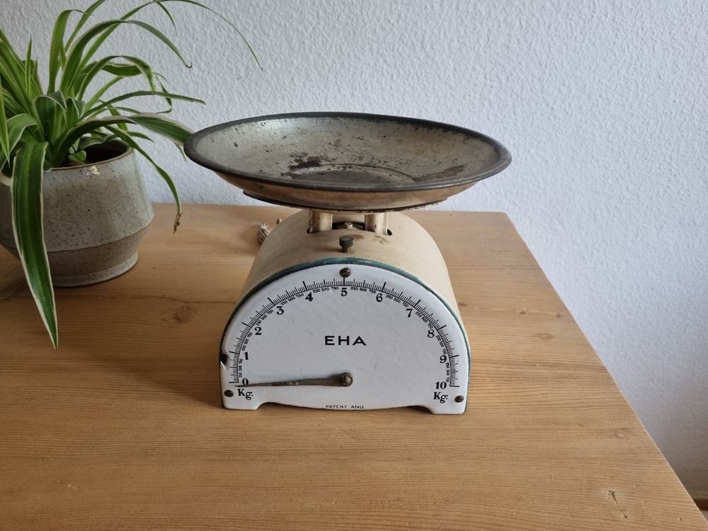 Alte Kuchenwaage Dekorieren