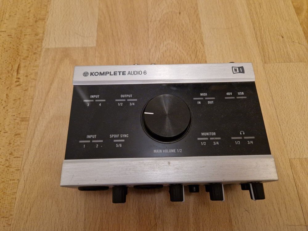 Native Instruments Komplete Audio 6 MK1 | Kaufen auf Ricardo