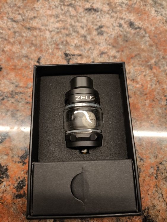 Geek Vape Zeus (Gebraucht) in Oberentfelden für CHF 9 – mit Lieferung ...