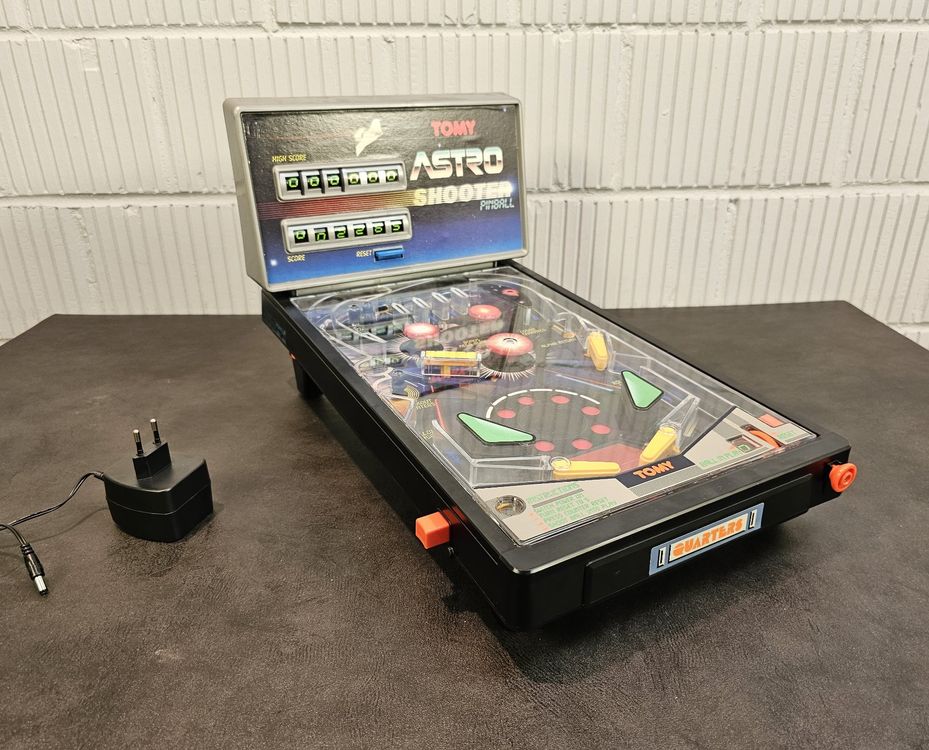 1980s Tomy Astro-Shooter Pinball Flipperkasten Tischmodell (Gebraucht ...