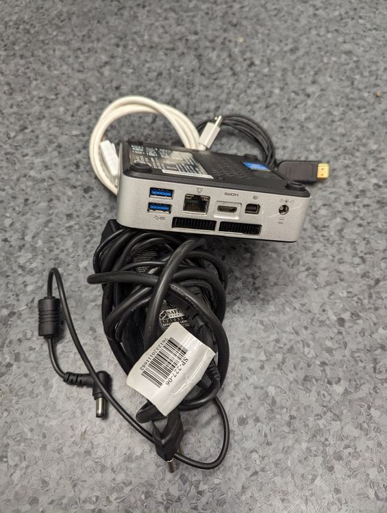 Intel NUC i5 D54250WYK + Kabel (Gebraucht) in Adlikon b.Regensdf für ...