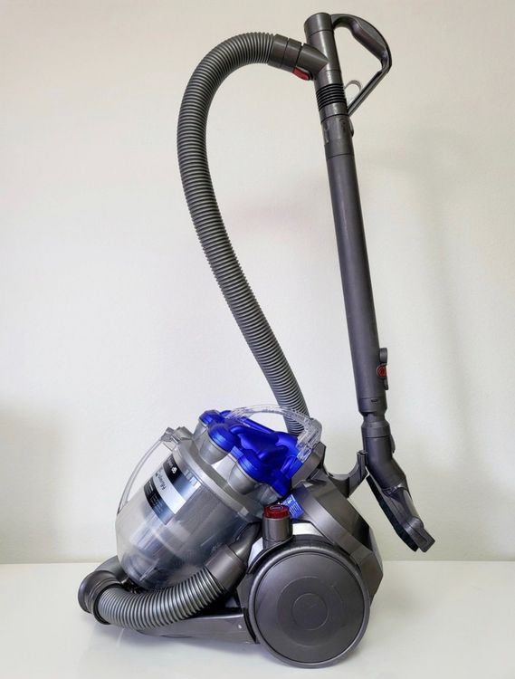 Dyson DC29 dB Allergy Staubsauger (Gebraucht) in Zürich für CHF 160 – mit Lieferung auf Ricardo ...