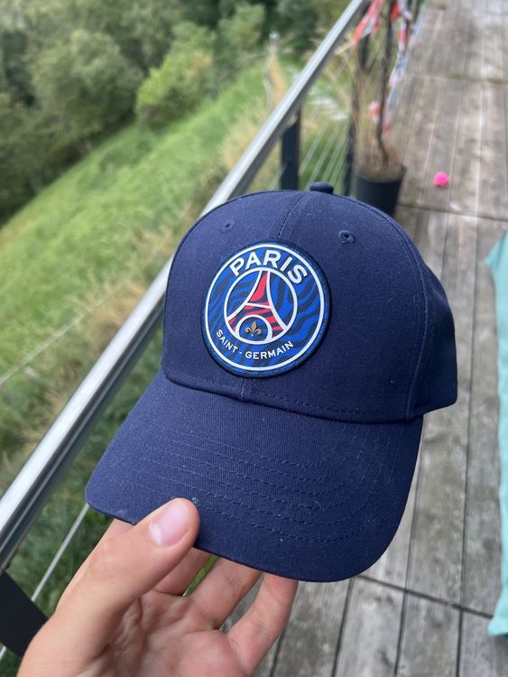 PSG Cap (Neu (gemäss Beschreibung)) in Bürchen für CHF 9 – mit ...