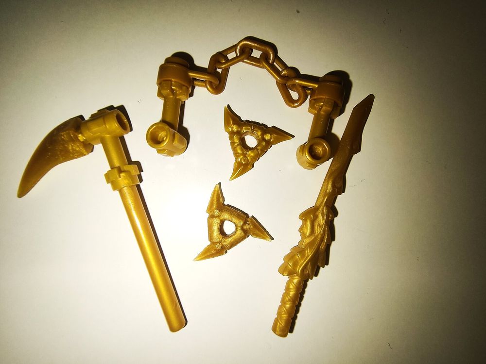 Lego Ninjago die goldenen Waffen / The Golden Weapons Set (Gebraucht ...