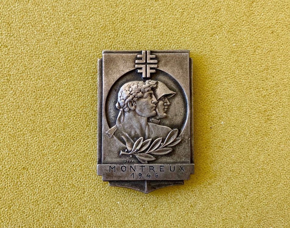 Montreux FFFF, 1946, Abzeichen (Gebraucht) in Zürich für CHF 5 – mit Lieferung auf Ricardo kaufen