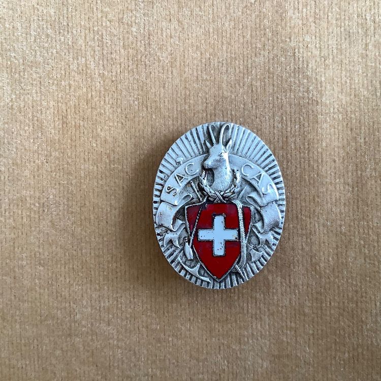 Ansteckpin Broche SAC CAS Schweizer Alpen Club Abzeihen Pin (Gebraucht) in Meyrin für CHF 16 ...