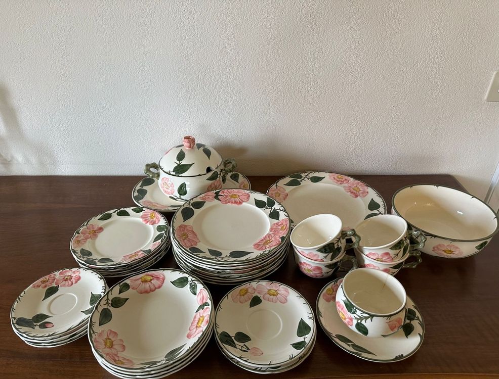 Geschirrset Villeroy&Boch „Wild-Rose“ (Gebraucht) in Olten für CHF 190 – nur Abholung auf ...