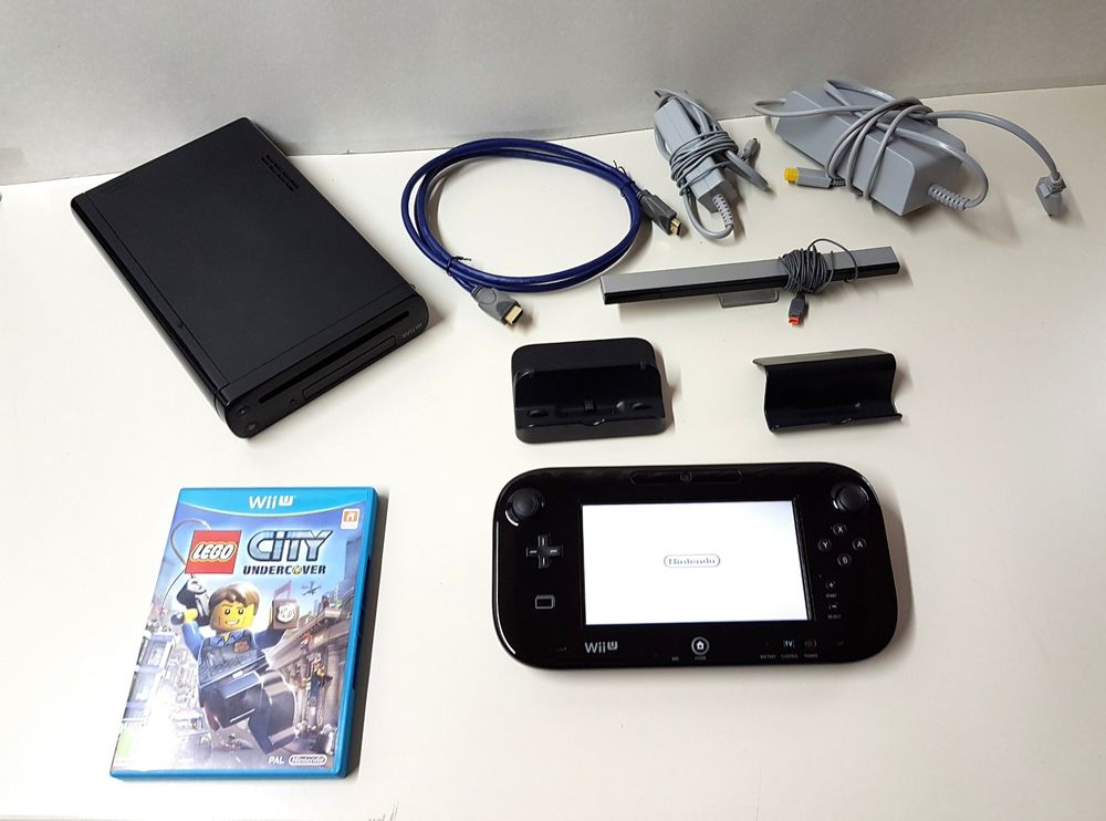 Nintendo Wii U Konsole mit Mario Kart 8 + Lego City (Gebraucht) in für ...