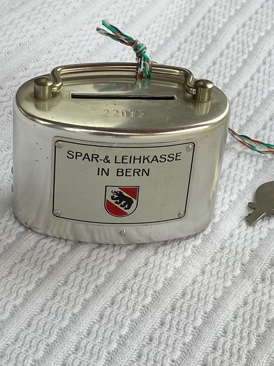 KÄSSELI MIT SCHLÜSSEL !! SPAR- & LEIHKASSE IN BERN (Gebraucht) in Basel für CHF 33 – mit ...