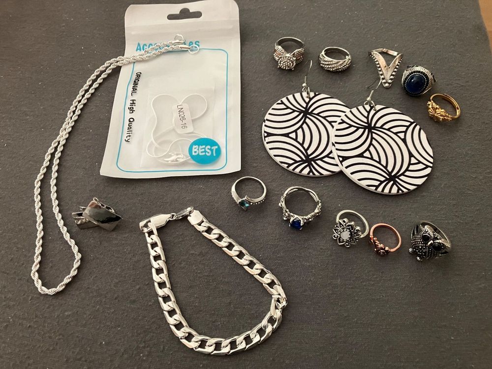15tlg. Schmuck Lot für den Flohmarkt, Lieferung gem.Foto NEU (Neu ...