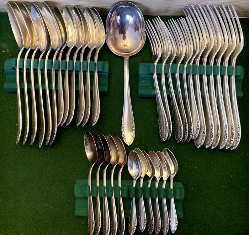 Silberbesteck Berndorf, 54 teilig (Gebraucht) in Oberhofen am Thunersee für CHF 87 – mit ...