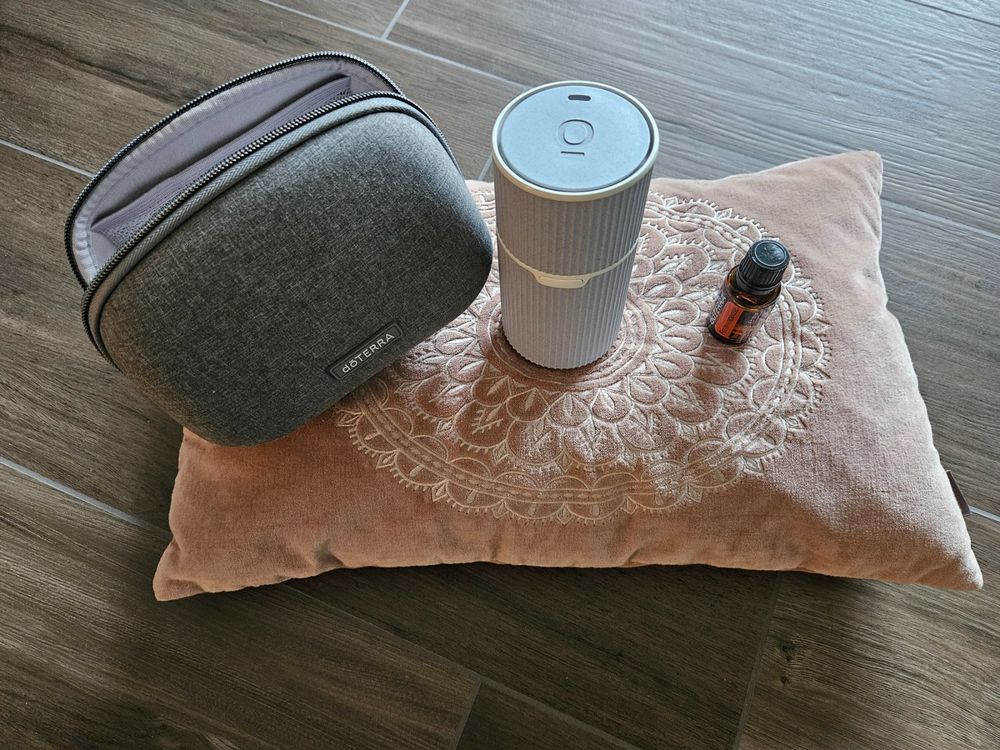Doterra Diffuser Pilot NEU und Frankincense 15 ml Exp. 10/24 (Neu ...