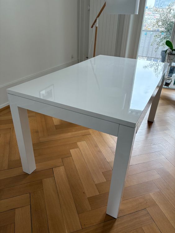 Weiser Esstisch Hochglanz
