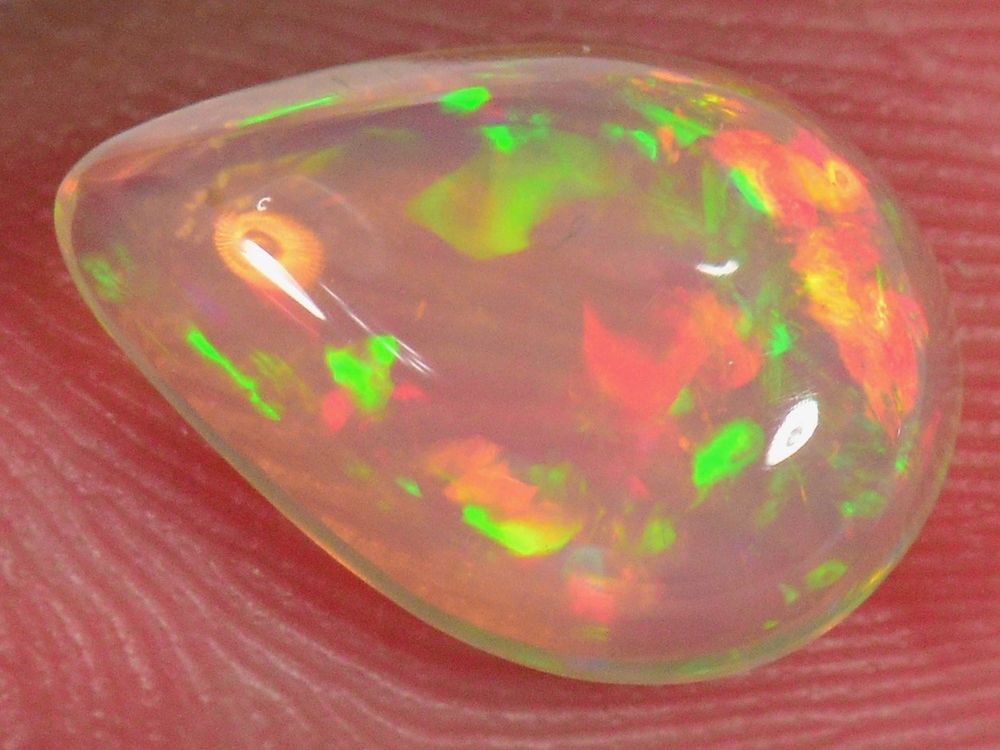 Ab 1 Fr. - 1.6 Karat - Äthiopischer Welo Opal | Kaufen auf Ricardo