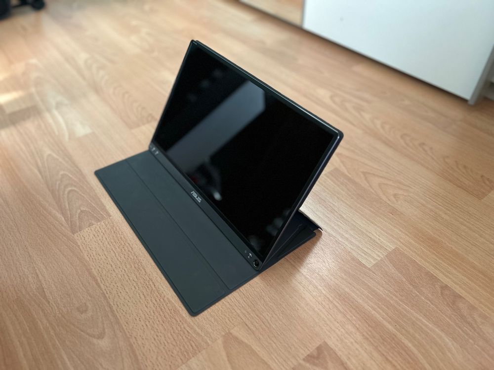 ASUS ZenScreen Portable Monitor MB16A (Gebraucht) in Zürich für CHF 120 ...