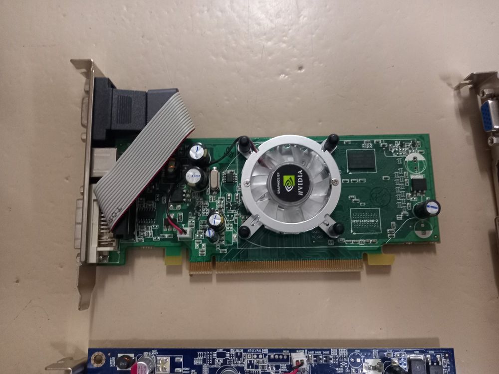 Ati Nvidia alte Grafikkarte (Gebraucht) in Romont für CHF 20 – mit ...