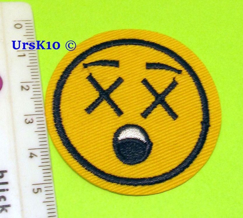 Smiley Emoji Patch / Badge | Kaufen auf Ricardo