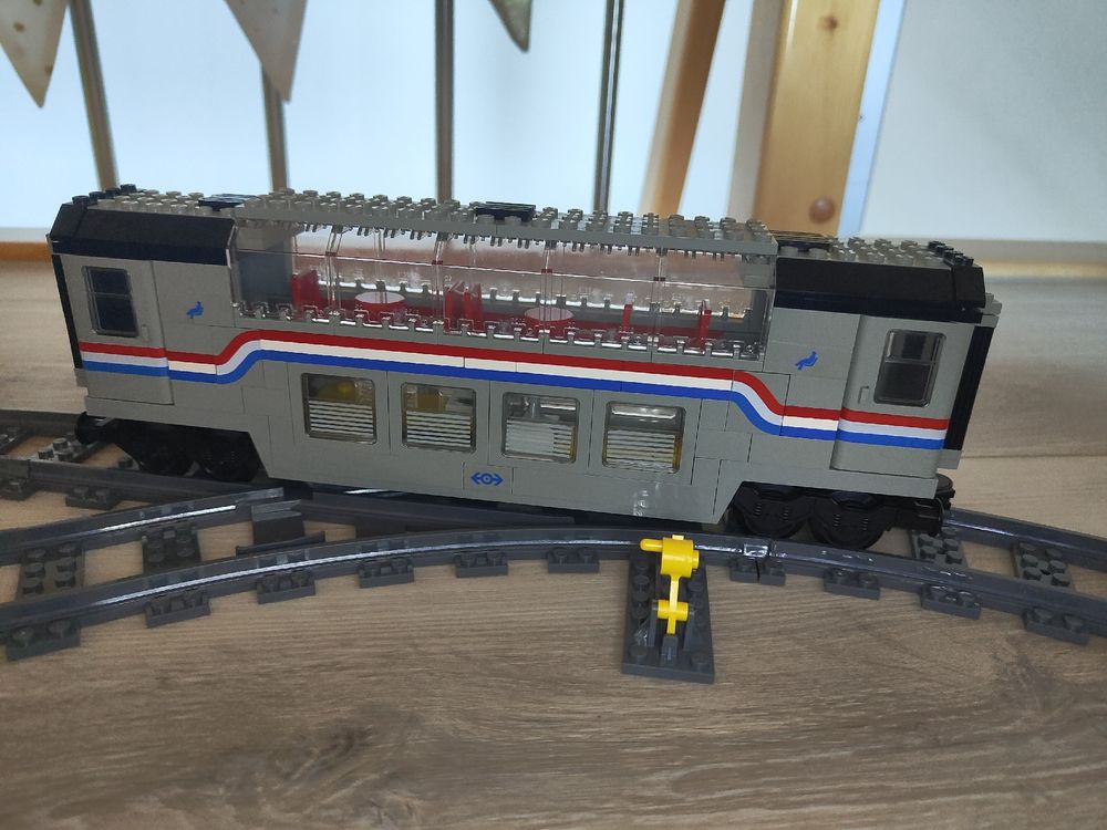 Lego System 4547 9V Clubcar Doppelstockwagen (Gebraucht) in Krattigen ...