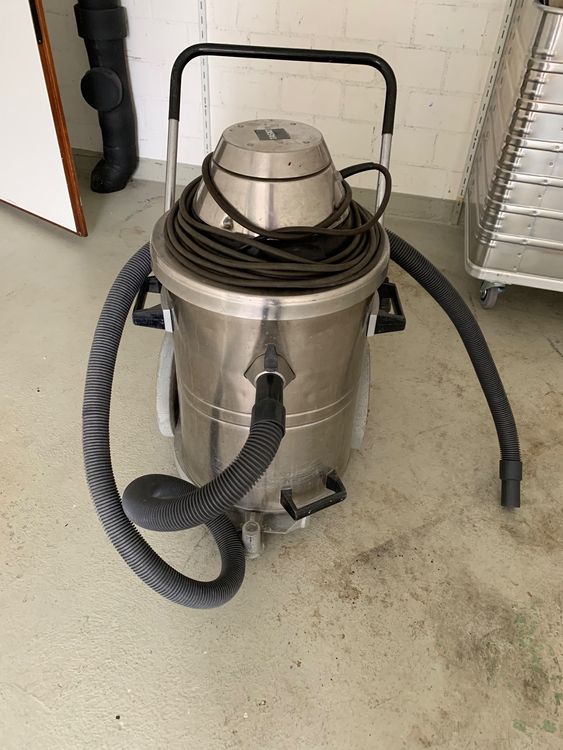 Taski Industrie Nasssauger läuft | Kaufen auf Ricardo