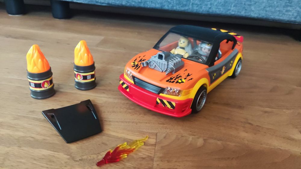 Playmobil 9095 Crash Test Auto mit Dummy und Zubehör (Gebraucht) in ...