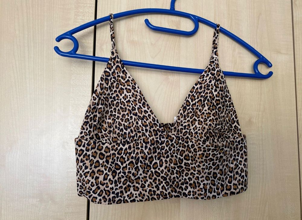 Zara cropped top Leo Animal Print Skate Fashion BH Tang top | Kaufen ...