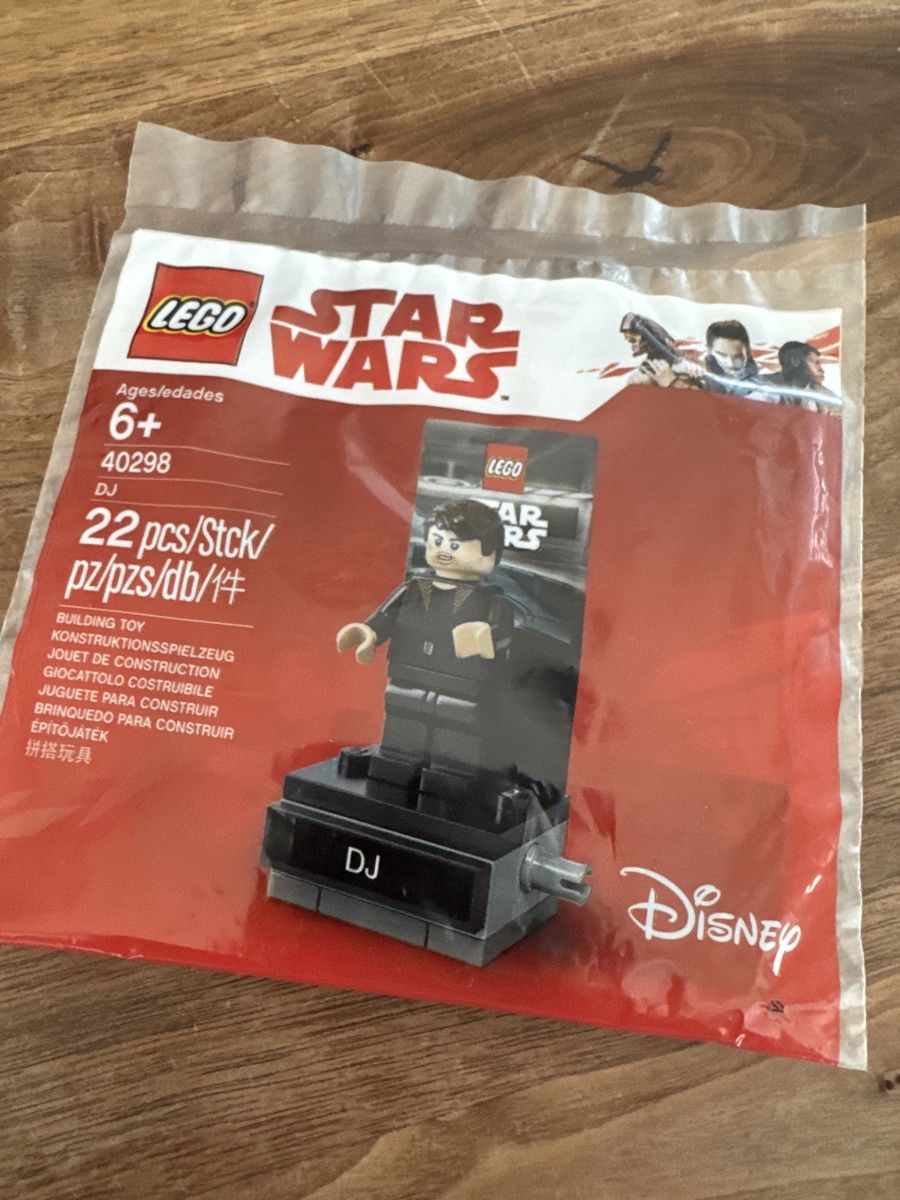 Lego 40298 DJ mit Podest OVP (Neu und originalverpackt) in Chur für CHF ...