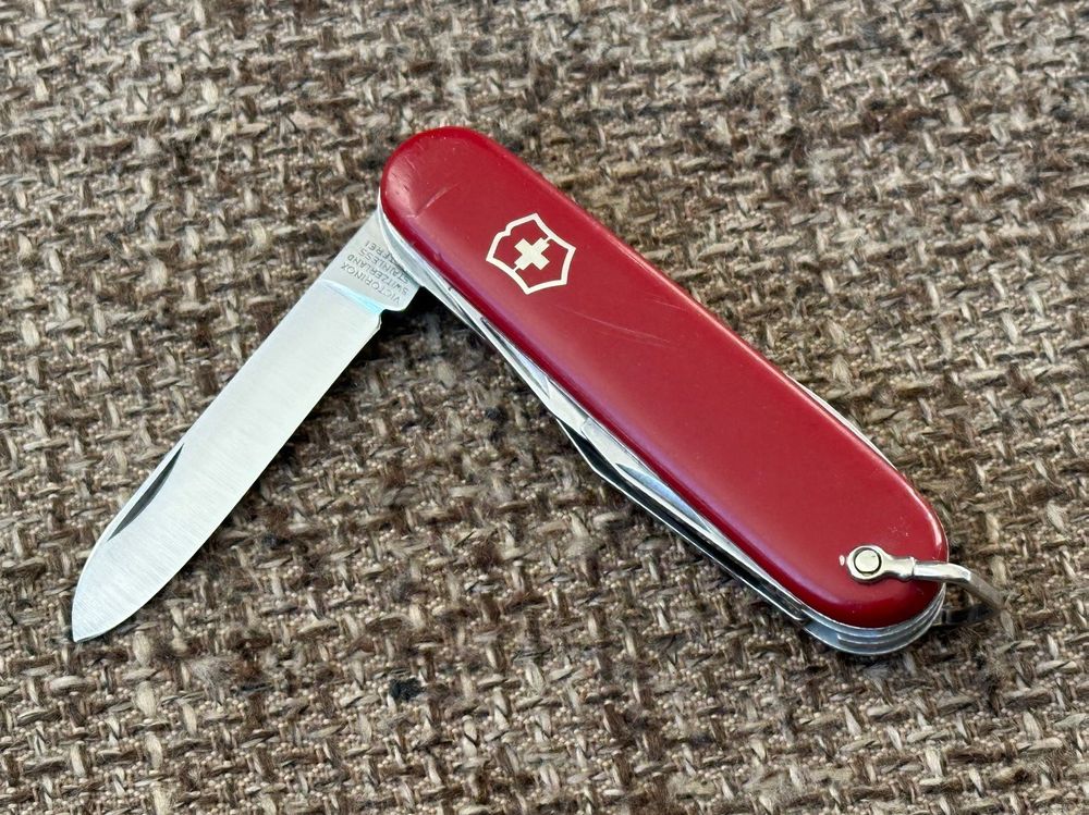 Altes Sackmesser VICTORIA mit Bügel 1960er RAR (Gebraucht) in Dübendorf ...