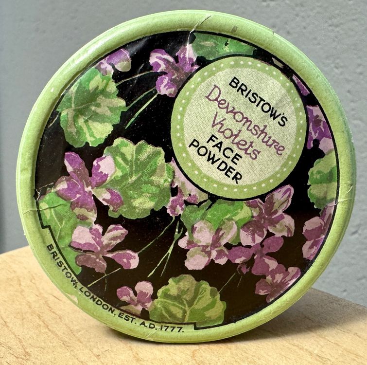 Alte Puderdose Bristow's Devonshire Violets Puder (Gebraucht) in ...