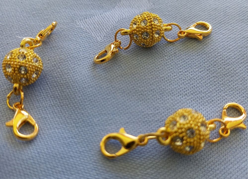 3 Stk.Magnet Verschlüsse + Strasssteine + Karabiner (Neu (gemäss Beschreibung)) in Zizers für ...