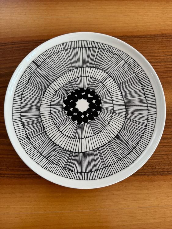 Marimekko Teller weiss schwarz (Neu (gemäss Beschreibung)) in ...