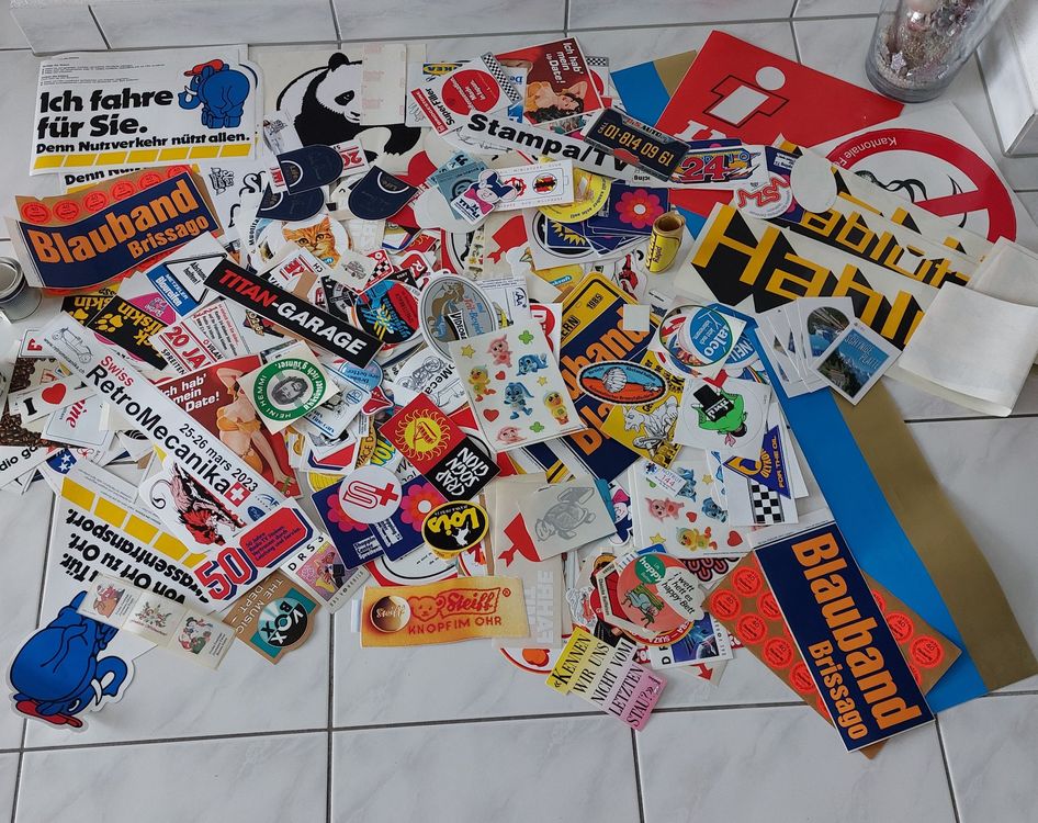 Sticker Aufkleber 600 Stück Werbung Reklame Autocollants (Gebraucht) in ...