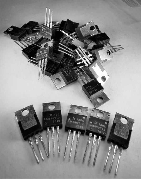 LM340T12 Volt Regulator | Kaufen auf Ricardo