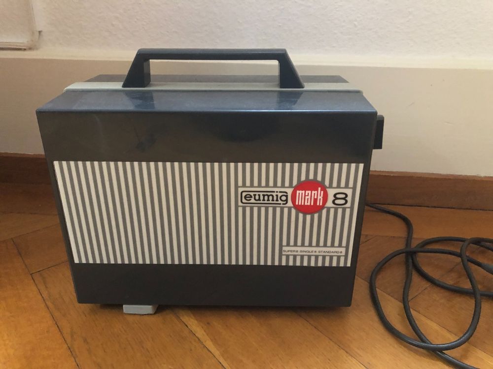 Eumig Mark 8 Filmprojektor 3-Format: Super/Single/Standard (Gebraucht) in Basel für CHF 80 – nur ...