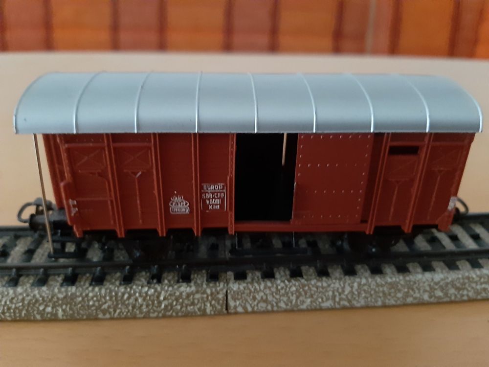 Märklin H0 SBB gedeckter Güterwagen mit Bremserhaus, braun (Gebraucht) in Ittigen für CHF 16 ...