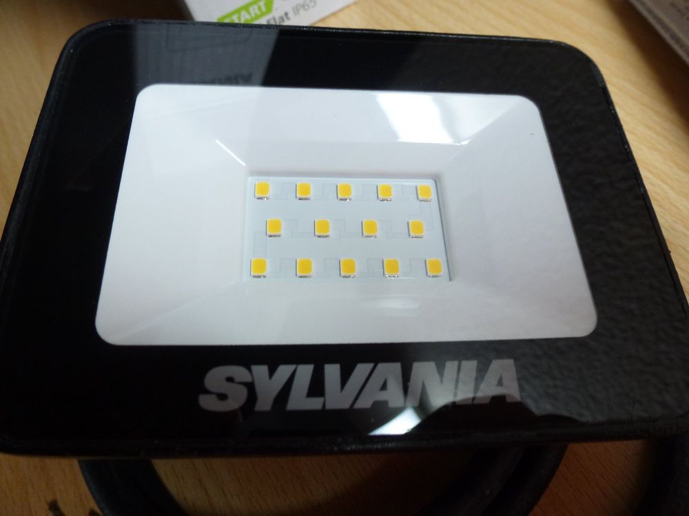 LED Scheinwerfer schwarz 10W 900lm 4000K Sylvania | Kaufen auf Ricardo