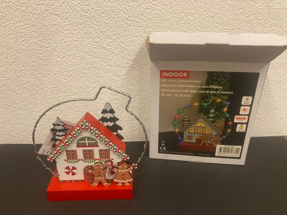 LED Deko Lebkuchenhaus, 25,5 cm hoch, 28 LED, Timerfunktion (Neu und ...