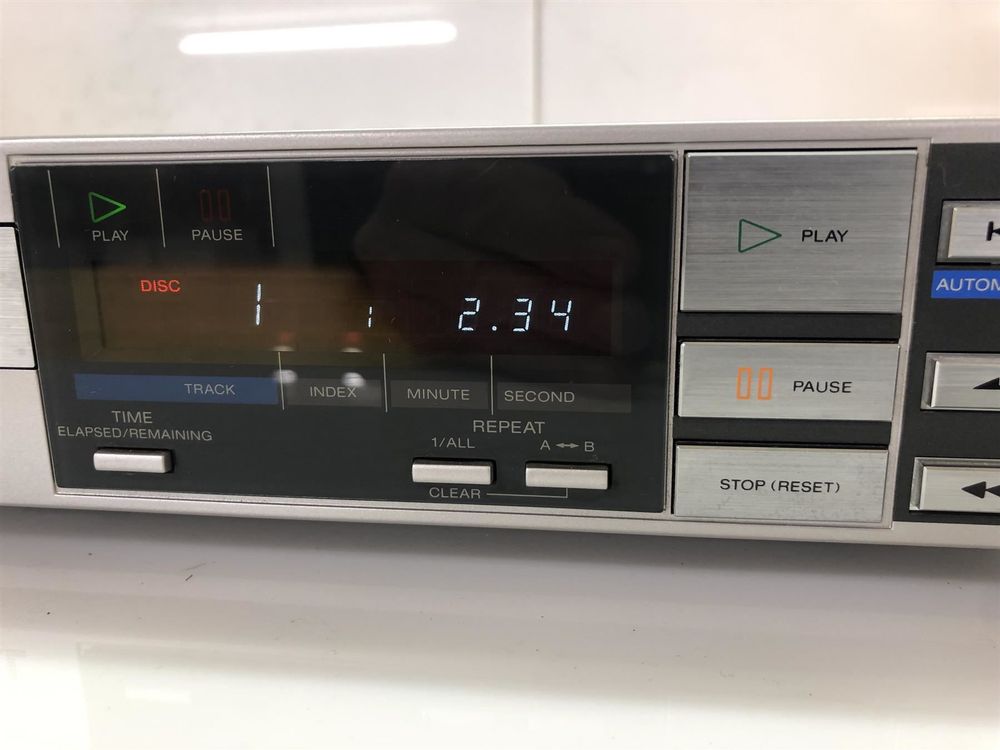 Cdp 30 Sony Cd Player Gebraucht In Neerach Für Chf 33 Mit Lieferung