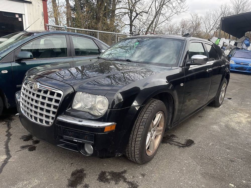 Chrysler 300C Ersatzteile (Gebraucht) in Udligenswil für CHF 250 – nur ...