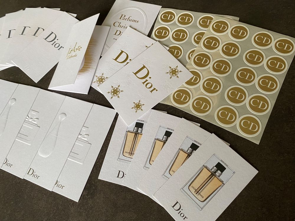 Christian Dior, Set carte & Stickers (27pcs) (Gebraucht) in Collombey ...