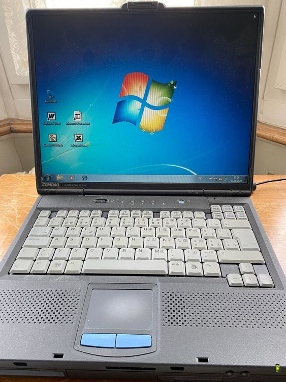 Laptop Compaq Armada E500 für Bastler mit Laptop Tasche (Defekt) in ...
