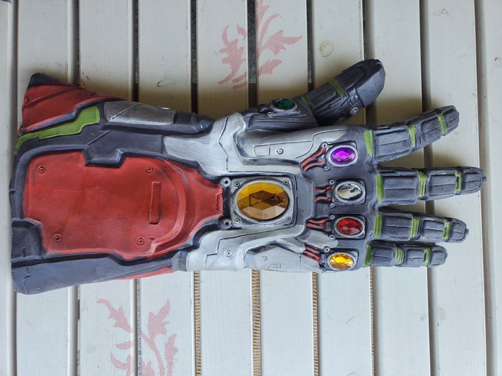 Iron-Man Handschuh Cosplay Infinity Gauntlet (Neu (gemäss Beschreibung ...
