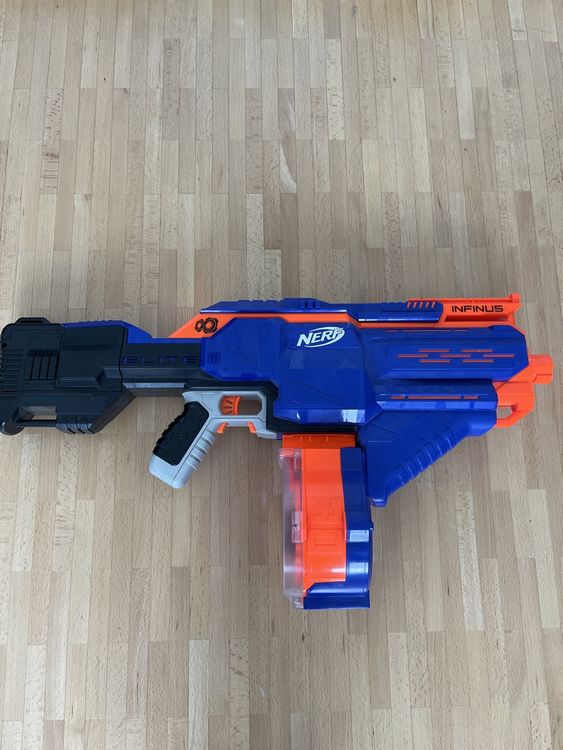 Nerf elite Infinus mit 30er magazin (Gebraucht) in Zug für CHF 40 – mit ...